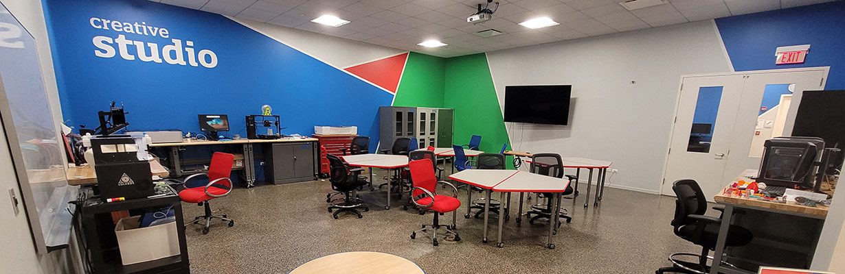 Creative Studio & Services - Oak Park Public Library